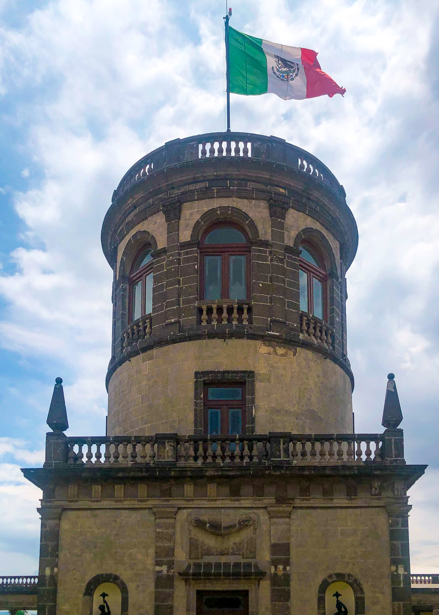 Explore Chapultepec Castle, Mexico City